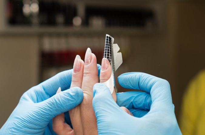 How to apply nail form for perfect nail extensions - Beauty Learn